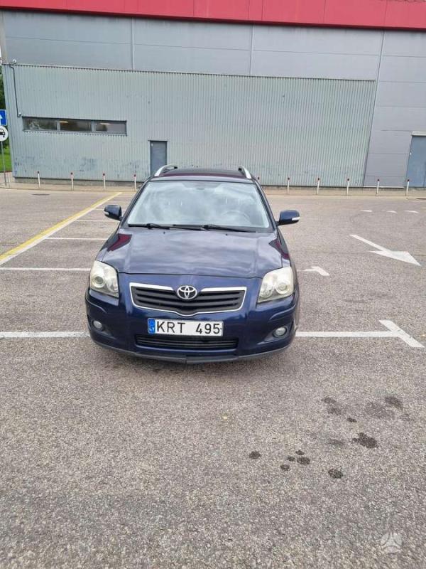 Тойота Авенсис 2008 в Вильнюс на AUTOMOTO.COM.LV Синий Тойота Авенсис 2008 в Вильнюс, объемом двигателя 2.00 л и пробегом 406 тыс. км за 1150 €, фото 3 на AUTOMOTO.COM.LV