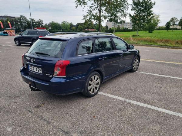 Тойота Авенсис 2008 в Вильнюс на AUTOMOTO.COM.LV Синий Тойота Авенсис 2008 в Вильнюс, объемом двигателя 2.00 л и пробегом 406 тыс. км за 1150 €, фото 5 на AUTOMOTO.COM.LV