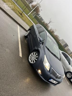 Zils Toyota Avensis 2009 Jonava, ar dzinēja tilpumu 2.20 L un nobraukumu 274 tūkst. km par 4400 €, foto 5 vietnē AUTOMOTO.COM.LV