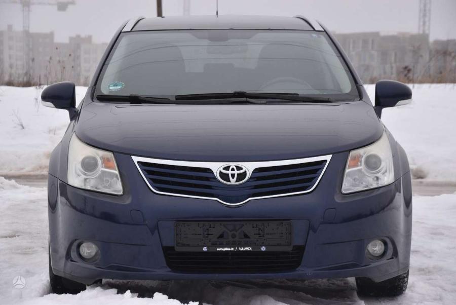 Blue Toyota Avensis 2009 in Vilnius, with an engine capacity of 2.00 L and mileage of 288 thousand km for 3700 €, photo 1 on AUTOMOTO.COM.LV
