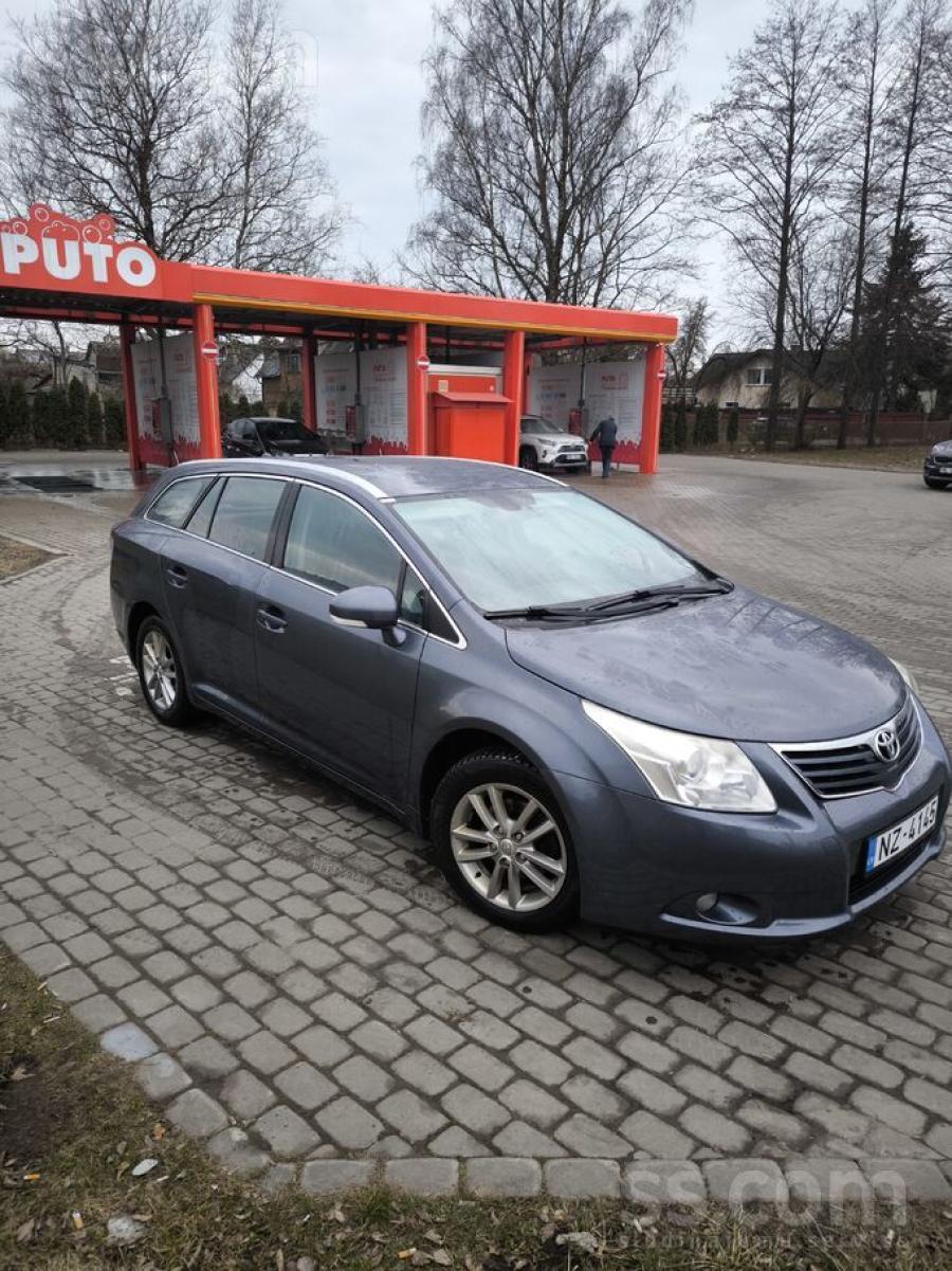 Синий Тойота Авенсис 2009 в Рига, объемом двигателя 2.00 л и пробегом 250 тыс. км за 4590 €, фото 4 на AUTOMOTO.COM.LV