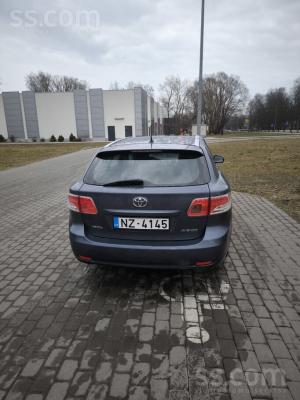 Синий Тойота Авенсис 2009 в Рига, объемом двигателя 2.00 л и пробегом 250 тыс. км за 4590 €, фото 5 на AUTOMOTO.COM.LV