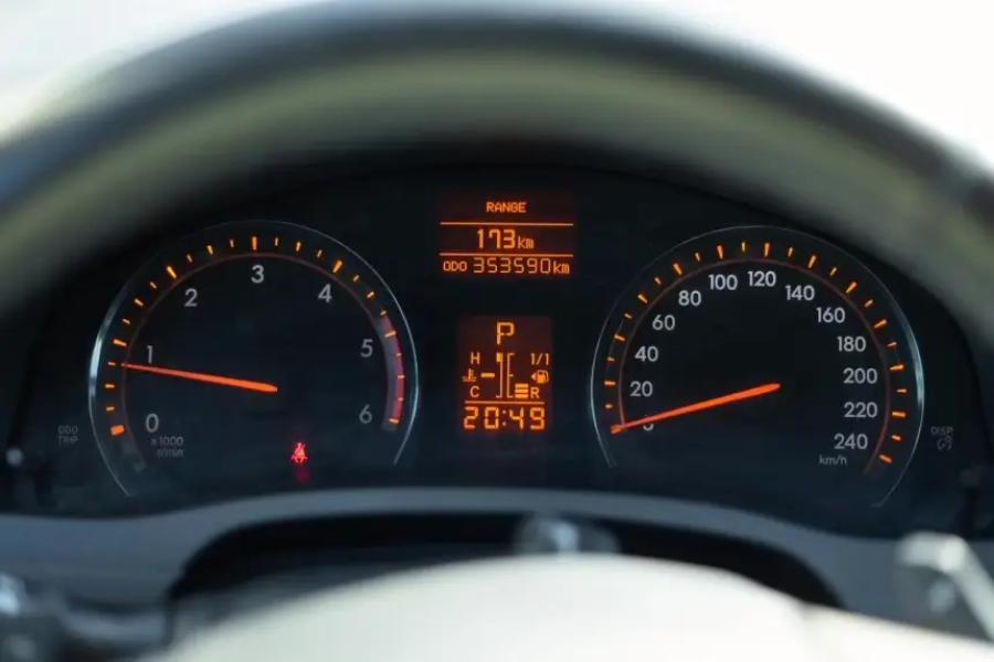 Синий Тойота Авенсис 2009 в Лиепая, объемом двигателя 2.20 л и пробегом 354 тыс. км за 5850 €, фото 8 на AUTOMOTO.COM.LV