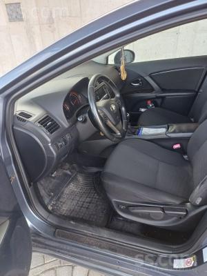 Zils Toyota Avensis 2009 Valmiera, ar dzinēja tilpumu 2.00 L un nobraukumu 300 tūkst. km par 2500 €, foto 3 vietnē AUTOMOTO.COM.LV