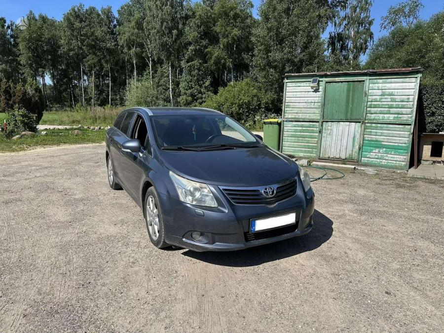 Zils Toyota Avensis 2009 Viļņa, ar dzinēja tilpumu 2.20 L un nobraukumu 254 tūkst. km par 5500 €, foto 3 vietnē AUTOMOTO.COM.LV