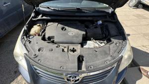 Zils Toyota Avensis 2009 Viļņa, ar dzinēja tilpumu 2.20 L un nobraukumu 254 tūkst. km par 5500 €, foto 17 vietnē AUTOMOTO.COM.LV