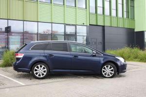 Zils Toyota Avensis 2009 Viļņa, ar dzinēja tilpumu 2.23 L un nobraukumu 260 tūkst. km par 3990 €, foto 3 vietnē AUTOMOTO.COM.LV