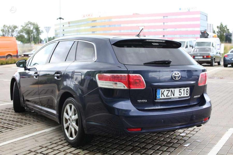 Zils Toyota Avensis 2009 Viļņa, ar dzinēja tilpumu 2.23 L un nobraukumu 260 tūkst. km par 3990 €, foto 4 vietnē AUTOMOTO.COM.LV