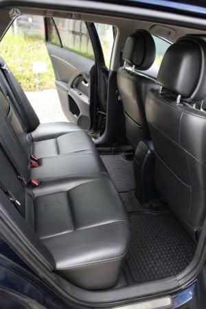 Zils Toyota Avensis 2009 Viļņa, ar dzinēja tilpumu 2.23 L un nobraukumu 260 tūkst. km par 3990 €, foto 9 vietnē AUTOMOTO.COM.LV