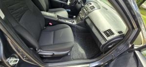 Синий Тойота Авенсис 2009 в Каунас, объемом двигателя 2.23 л и пробегом 182 тыс. км за 6000 €, фото 13 на AUTOMOTO.COM.LV