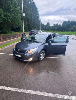 Blue Toyota Avensis 2009 in Prienai, with an engine capacity of 2.00 L and mileage of 350 thousand km for 2500 €, photo  on AUTOMOTO.COM.LV