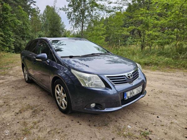 Синий Тойота Авенсис 2009 в Вильнюс, объемом двигателя 2.23 л и пробегом 340 тыс. км за 3499 €, фото 5 на AUTOMOTO.COM.LV