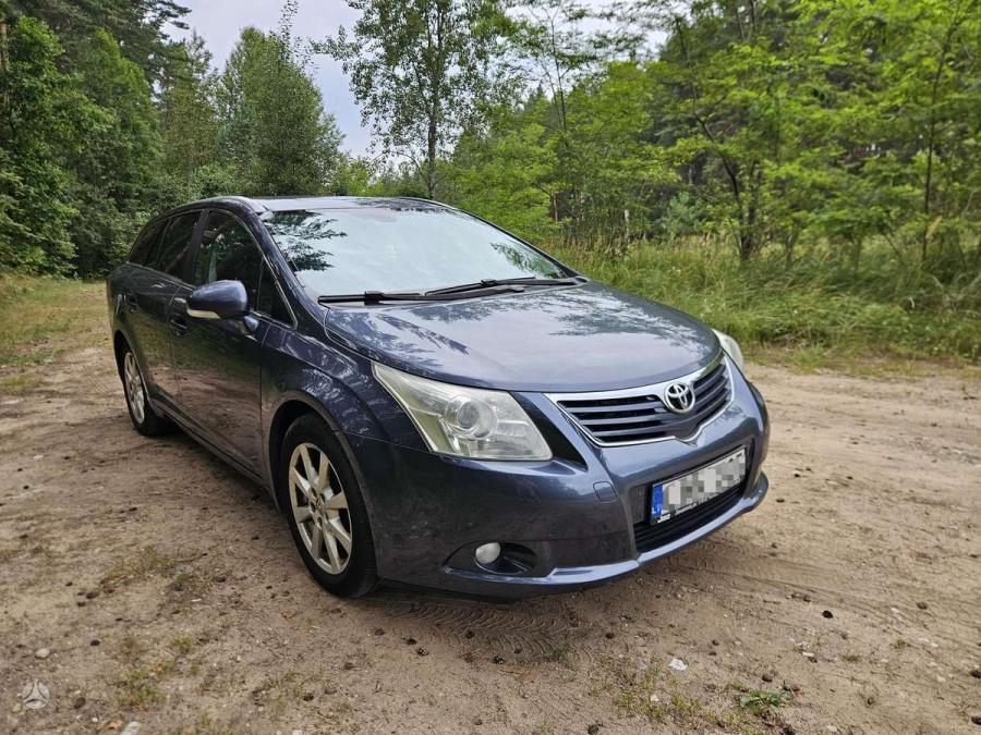 Синий Тойота Авенсис 2009 в Вильнюс, объемом двигателя 2.23 л и пробегом 340 тыс. км за 3499 €, фото 5 на AUTOMOTO.COM.LV