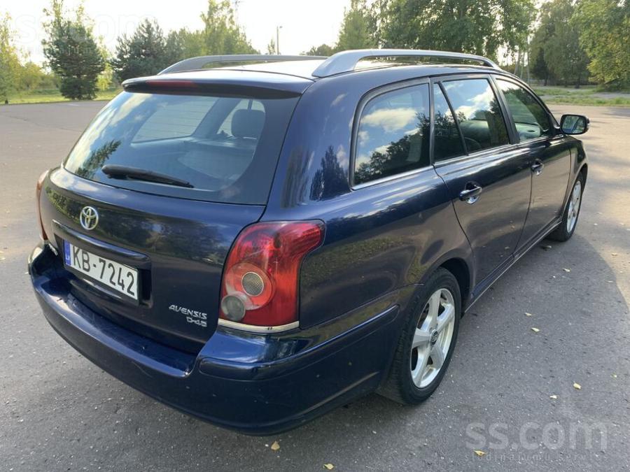 Синий Тойота Авенсис 2009 в Юрмала, объемом двигателя 2.00 л и пробегом 417 тыс. км за 2390 €, фото 4 на AUTOMOTO.COM.LV