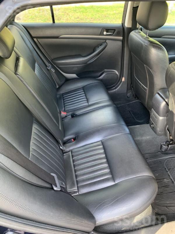 Zils Toyota Avensis 2009 Jūrmala, ar dzinēja tilpumu 2.00 L un nobraukumu 417 tūkst. km par 2390 €, foto 9 vietnē AUTOMOTO.COM.LV