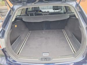 Blue Toyota Avensis 2009 in Mazeikiai, with an engine capacity of 2.20 L and mileage of 292 thousand km for 3550 €, photo 22 on AUTOMOTO.COM.LV