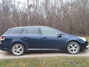 Blue Toyota Avensis 2010 in Haapsalu, with an engine capacity of 2.00 L and mileage of 351 thousand km for 2799 €, photo 3 on AUTOMOTO.COM.LV