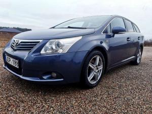 Zils Toyota Avensis 2010 Viļņa, ar dzinēja tilpumu 2.20 L un nobraukumu 350 tūkst. km par 3550 €, foto  vietnē AUTOMOTO.COM.LV