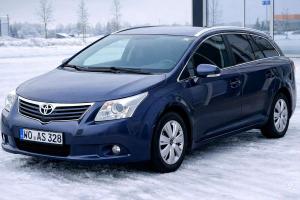 Zils Toyota Avensis 2010 Viļņa, ar dzinēja tilpumu 2.00 L un nobraukumu 225 tūkst. km par 5250 €, foto  vietnē AUTOMOTO.COM.LV