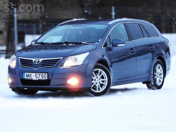 Blue Toyota Avensis 2010 in Riga, with an engine capacity of 2.00 L and mileage of 296 thousand km for 5890 €, photo 1 on AUTOMOTO.COM.LV
