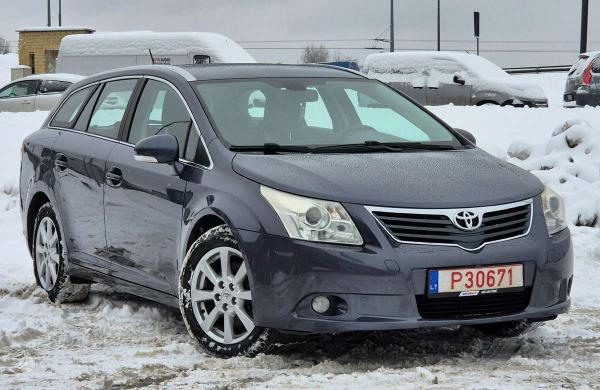 Blue Toyota Avensis 2010 in Vilnius, with an engine capacity of 2.23 L and mileage of 290 thousand km for 5200 €, photo 1 on AUTOMOTO.COM.LV