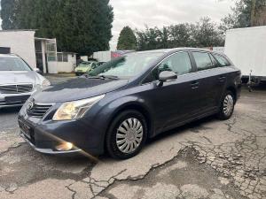 Zils Toyota Avensis 2010 Jurbarkas, ar dzinēja tilpumu 2.00 L un nobraukumu 179 tūkst. km par 3899 €, foto 3 vietnē AUTOMOTO.COM.LV