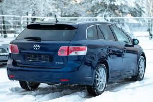 Zils Toyota Avensis 2010 Liepāja, ar dzinēja tilpumu 2.20 L un nobraukumu 188 tūkst. km par 7150 €, foto 5 vietnē AUTOMOTO.COM.LV