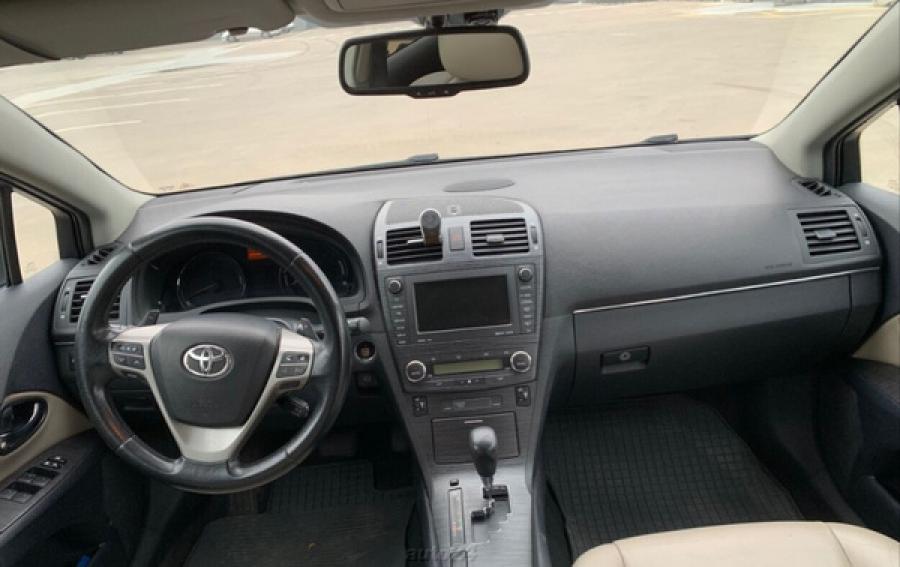 Zils Toyota Avensis 2010 Kivieli, ar dzinēja tilpumu 2.20 L un nobraukumu 388 tūkst. km par 3000 €, foto 10 vietnē AUTOMOTO.COM.LV