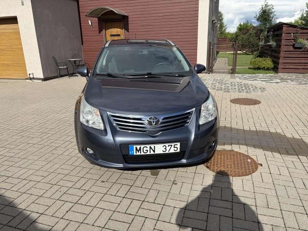 Blue Toyota Avensis 2010 in Kaunas, with an engine capacity of 2.23 L and mileage of 268 thousand km for 3650 €, photo 3 on AUTOMOTO.COM.LV