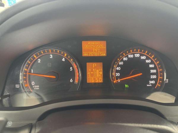 Blue Toyota Avensis 2010 in Kaunas, with an engine capacity of 2.23 L and mileage of 268 thousand km for 3650 €, photo 9 on AUTOMOTO.COM.LV