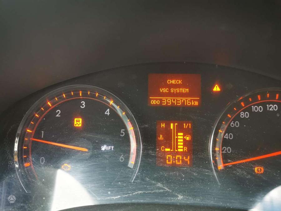 Синий Тойота Авенсис 2010 в Вильнюс, объемом двигателя 2.00 л и пробегом 396 тыс. км за 1600 €, фото 12 на AUTOMOTO.COM.LV