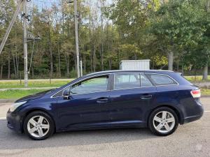 Zils Toyota Avensis 2010 Kauņa, ar dzinēja tilpumu 2.20 L un nobraukumu 315 tūkst. km par 2050 €, foto 6 vietnē AUTOMOTO.COM.LV