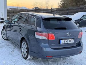 Blue Toyota Avensis 2011 in Vilnius, with an engine capacity of 2.23 L and mileage of 349 thousand km for 3700 €, photo 7 on AUTOMOTO.COM.LV