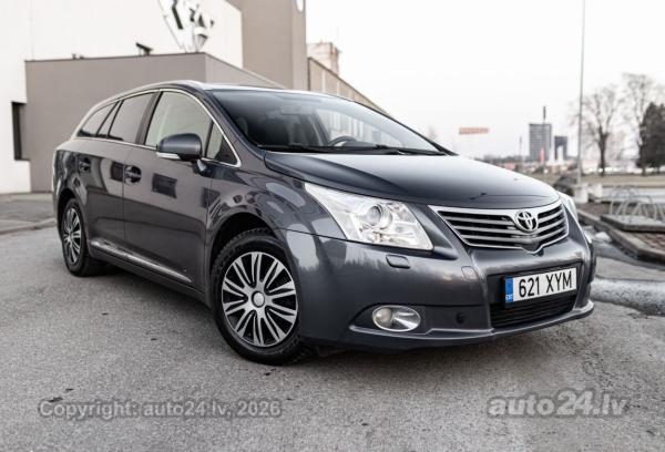 Zils Toyota Avensis 2011 Tallina, ar dzinēja tilpumu 1.60 L un nobraukumu 382 tūkst. km par 3490 €, foto 5 vietnē AUTOMOTO.COM.LV