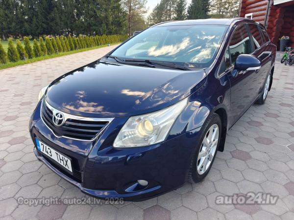 Синий Тойота Авенсис 2011 в Пайде, объемом двигателя 2.00 л и пробегом 337 тыс. км за 4490 €, фото 1 на AUTOMOTO.COM.LV