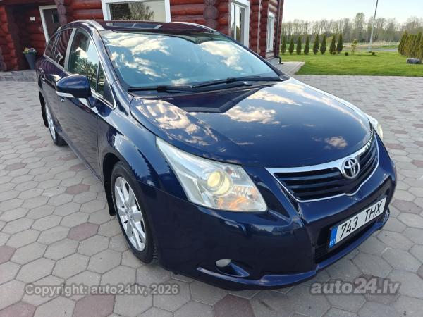 Синий Тойота Авенсис 2011 в Пайде, объемом двигателя 2.00 л и пробегом 337 тыс. км за 4490 €, фото 2 на AUTOMOTO.COM.LV