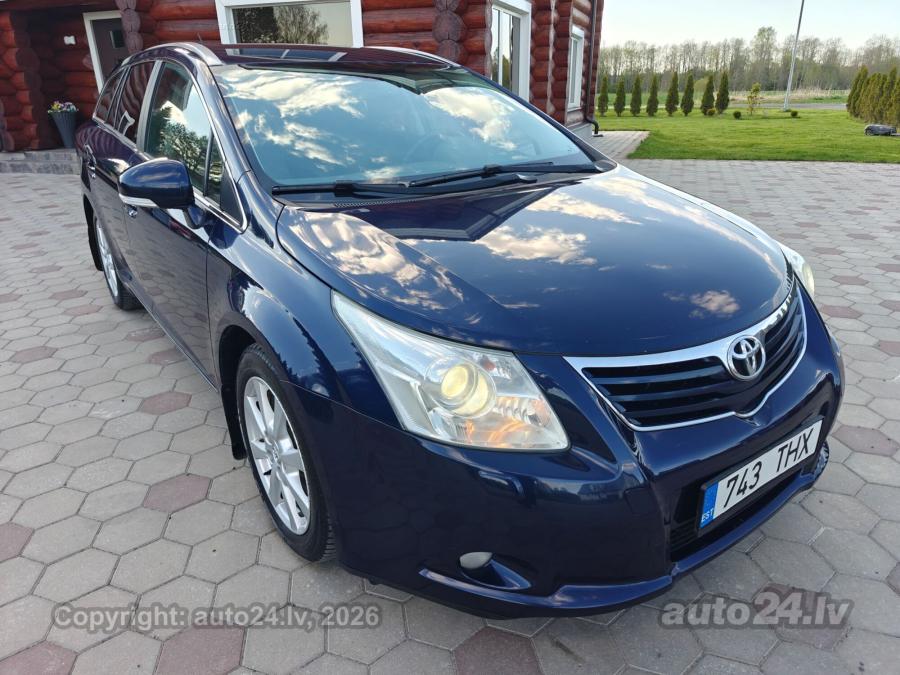 Синий Тойота Авенсис 2011 в Пайде, объемом двигателя 2.00 л и пробегом 337 тыс. км за 4490 €, фото 3 на AUTOMOTO.COM.LV