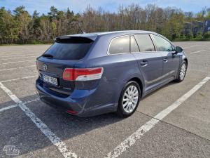 Zils Toyota Avensis 2011 Klaipėda, ar dzinēja tilpumu 2.20 L un nobraukumu 390 tūkst. km par 4500 €, foto 8 vietnē AUTOMOTO.COM.LV