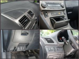 Синий Тойота Авенсис 2011 в Таллин, объемом двигателя 1.80 л и пробегом 207 тыс. км за 6000 €, фото 16 на AUTOMOTO.COM.LV