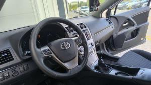 Blue Toyota Avensis 2011 in Vilnius, with an engine capacity of 2.23 L and mileage of 306 thousand km for 3999 €, photo 6 on AUTOMOTO.COM.LV