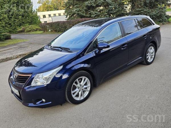 Toyota Avensis 2011 in Jekabpils on AUTOMOTO.COM.LV Blue Toyota Avensis 2011 in Jekabpils, with an engine capacity of 2.20 L and mileage of 271 thousand km for 4990 €, photo 1 on AUTOMOTO.COM.LV