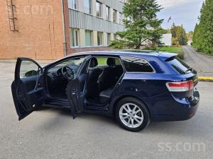 Blue Toyota Avensis 2011 in Jekabpils, with an engine capacity of 2.20 L and mileage of 271 thousand km for 4990 €, photo 17 on AUTOMOTO.COM.LV