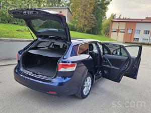 Blue Toyota Avensis 2011 in Jekabpils, with an engine capacity of 2.20 L and mileage of 271 thousand km for 4990 €, photo 23 on AUTOMOTO.COM.LV