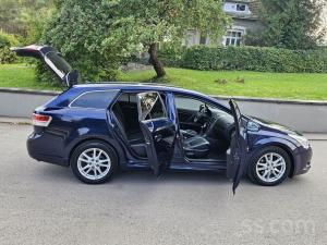 Blue Toyota Avensis 2011 in Jekabpils, with an engine capacity of 2.20 L and mileage of 271 thousand km for 4990 €, photo 24 on AUTOMOTO.COM.LV