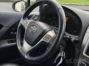 Blue Toyota Avensis 2011 in Jekabpils, with an engine capacity of 2.20 L and mileage of 271 thousand km for 4990 €, photo 26 on AUTOMOTO.COM.LV