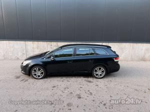 Zils Toyota Avensis 2011 Tallina, ar dzinēja tilpumu 2.00 L un nobraukumu 312 tūkst. km par 4450 €, foto 6 vietnē AUTOMOTO.COM.LV