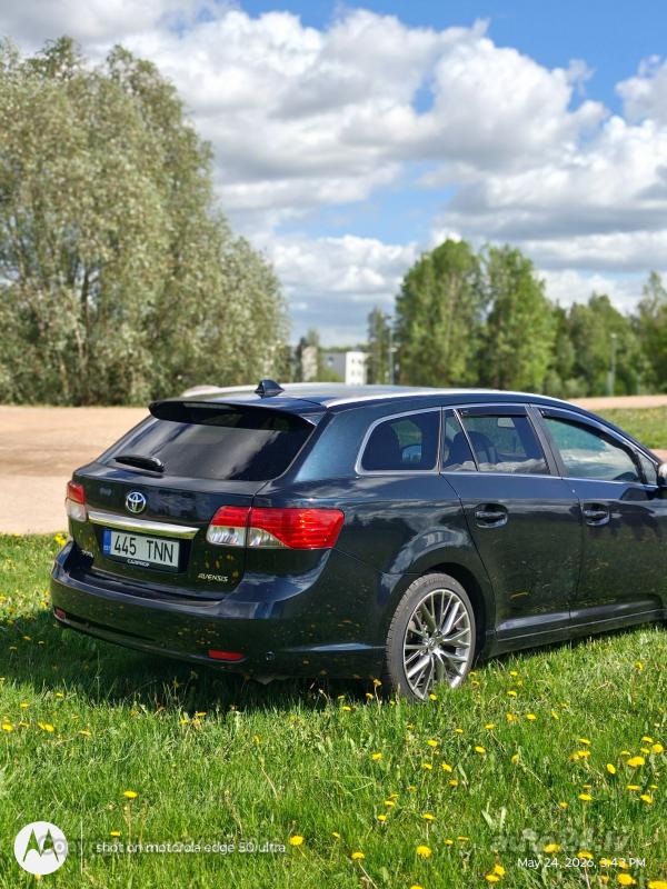 Blue Toyota Avensis 2012 in Tallinn, with an engine capacity of 2.20 L and mileage of 186 thousand km for 5500 €, photo 6 on AUTOMOTO.COM.LV