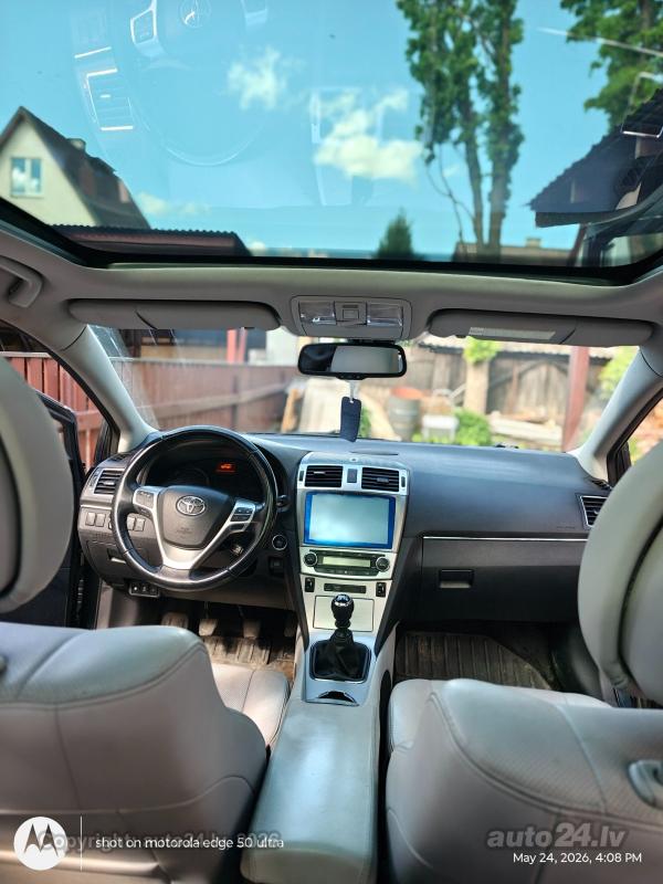 Blue Toyota Avensis 2012 in Tallinn, with an engine capacity of 2.20 L and mileage of 186 thousand km for 5500 €, photo 8 on AUTOMOTO.COM.LV