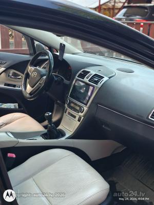 Zils Toyota Avensis 2012 Tallina, ar dzinēja tilpumu 2.20 L un nobraukumu 186 tūkst. km par 5500 €, foto 10 vietnē AUTOMOTO.COM.LV