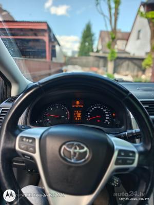 Zils Toyota Avensis 2012 Tallina, ar dzinēja tilpumu 2.20 L un nobraukumu 186 tūkst. km par 5500 €, foto 12 vietnē AUTOMOTO.COM.LV